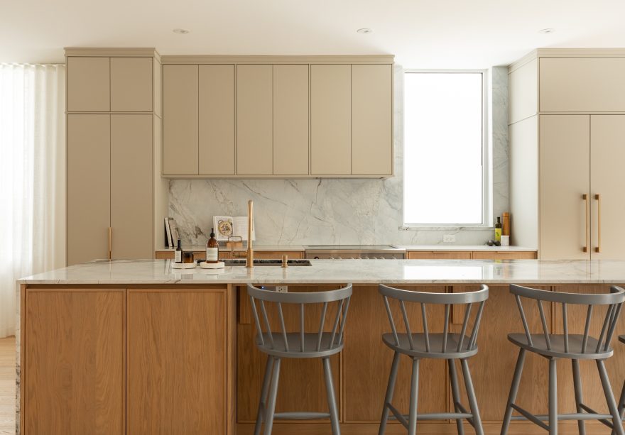 The Nuns' Island Lifestyle Kitchen - Ateliers Jacob